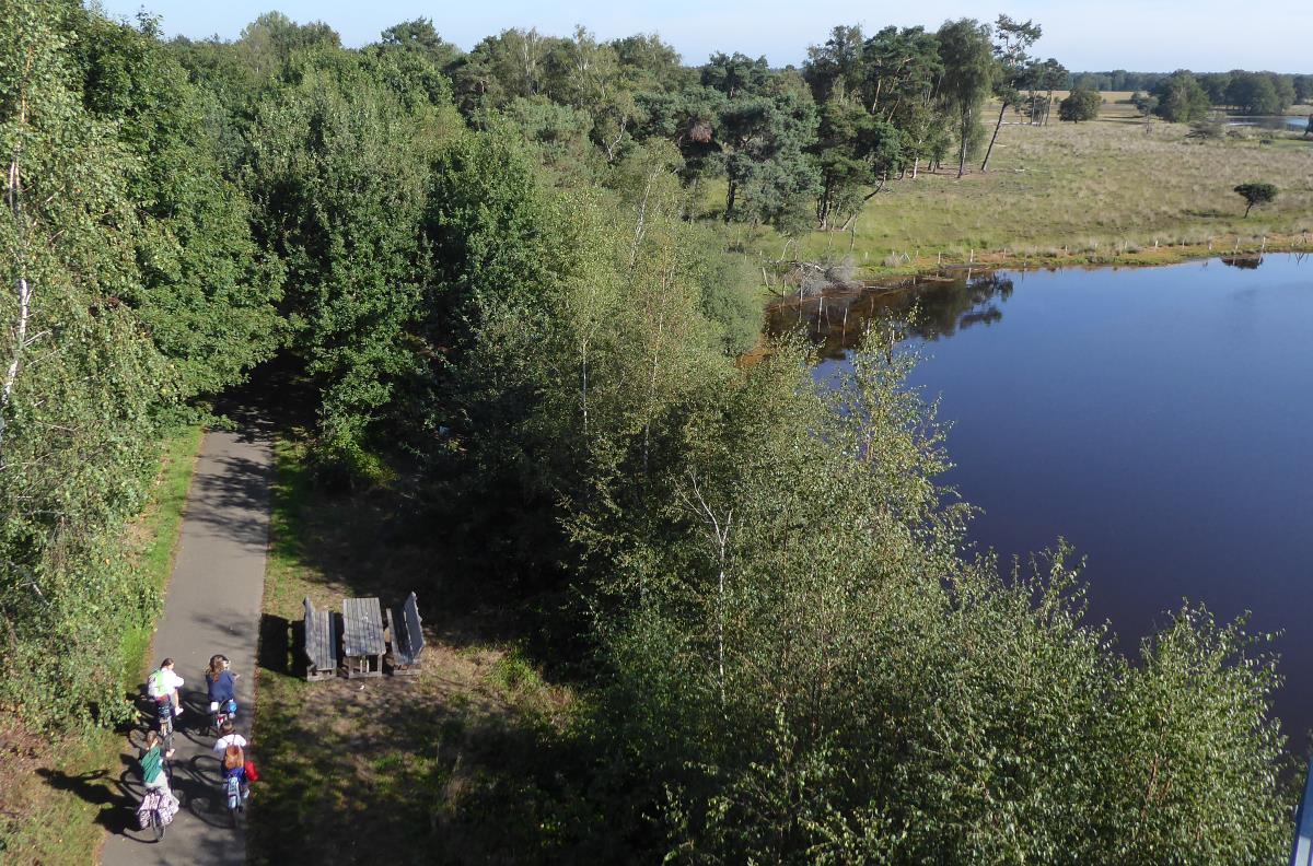 Interrail 2: Propping up Baarle – a fractal international border – e2e.bike