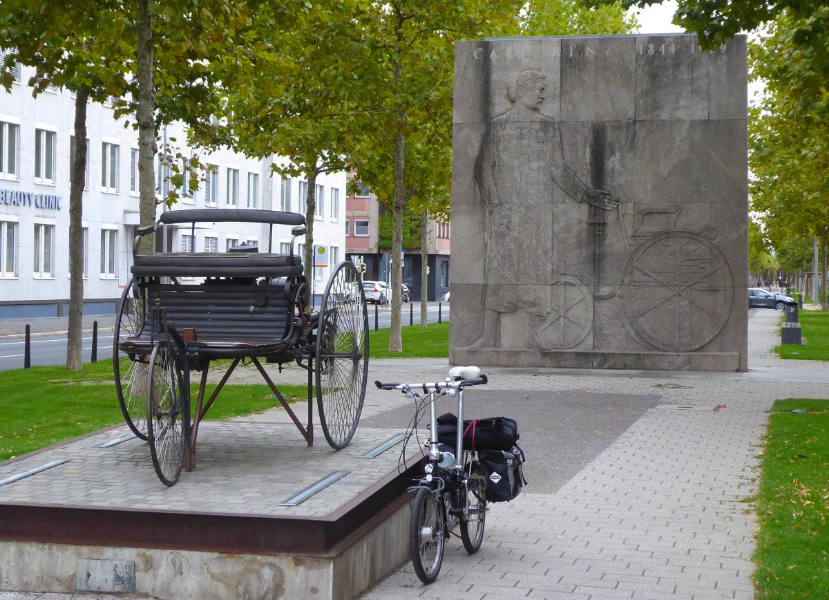 Interrail 9a: Mannheim rocket – the world’s first ever bike ride – e2e.bike