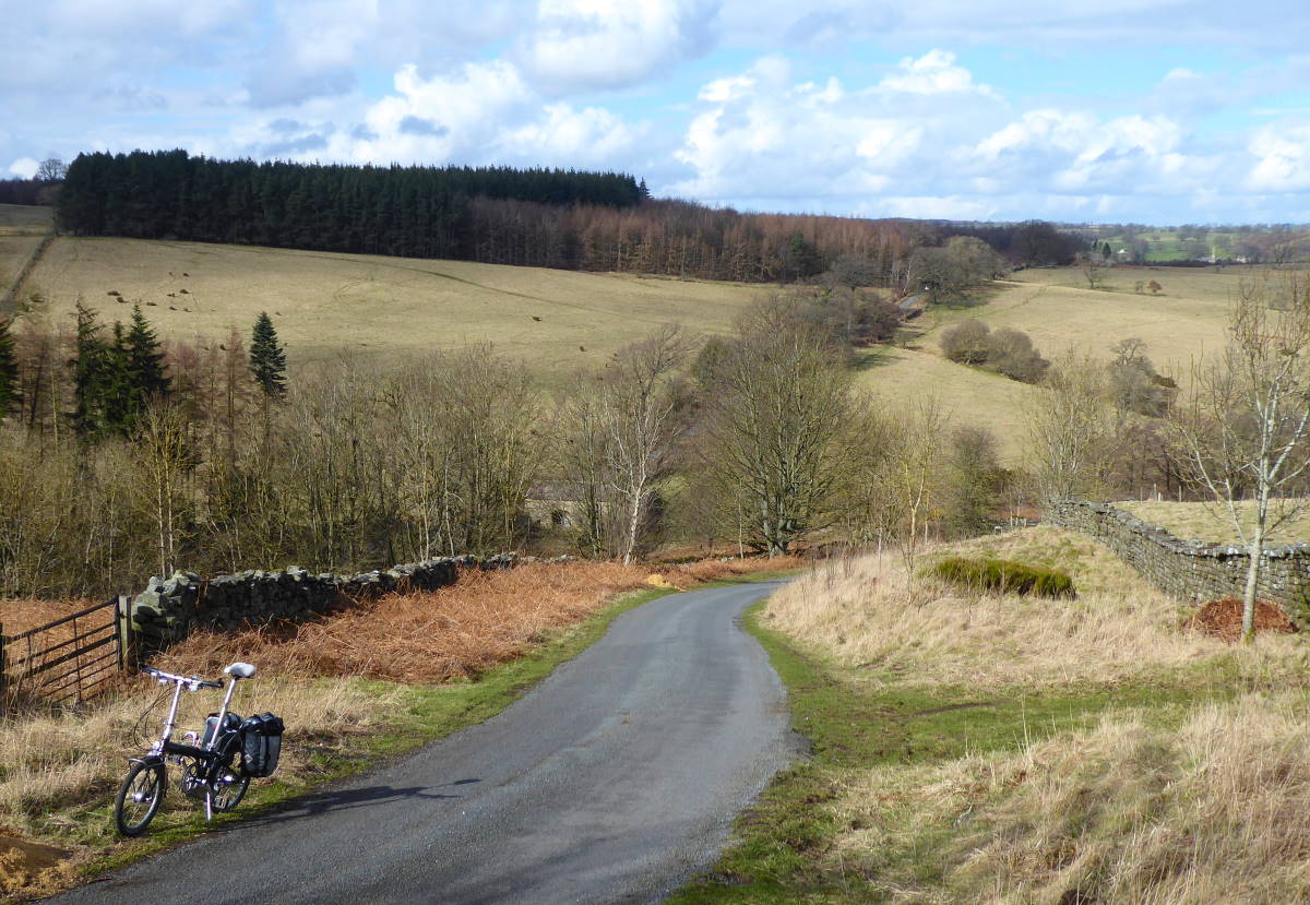 Masham: The genuine fake Druid’s Temple – e2e.bike